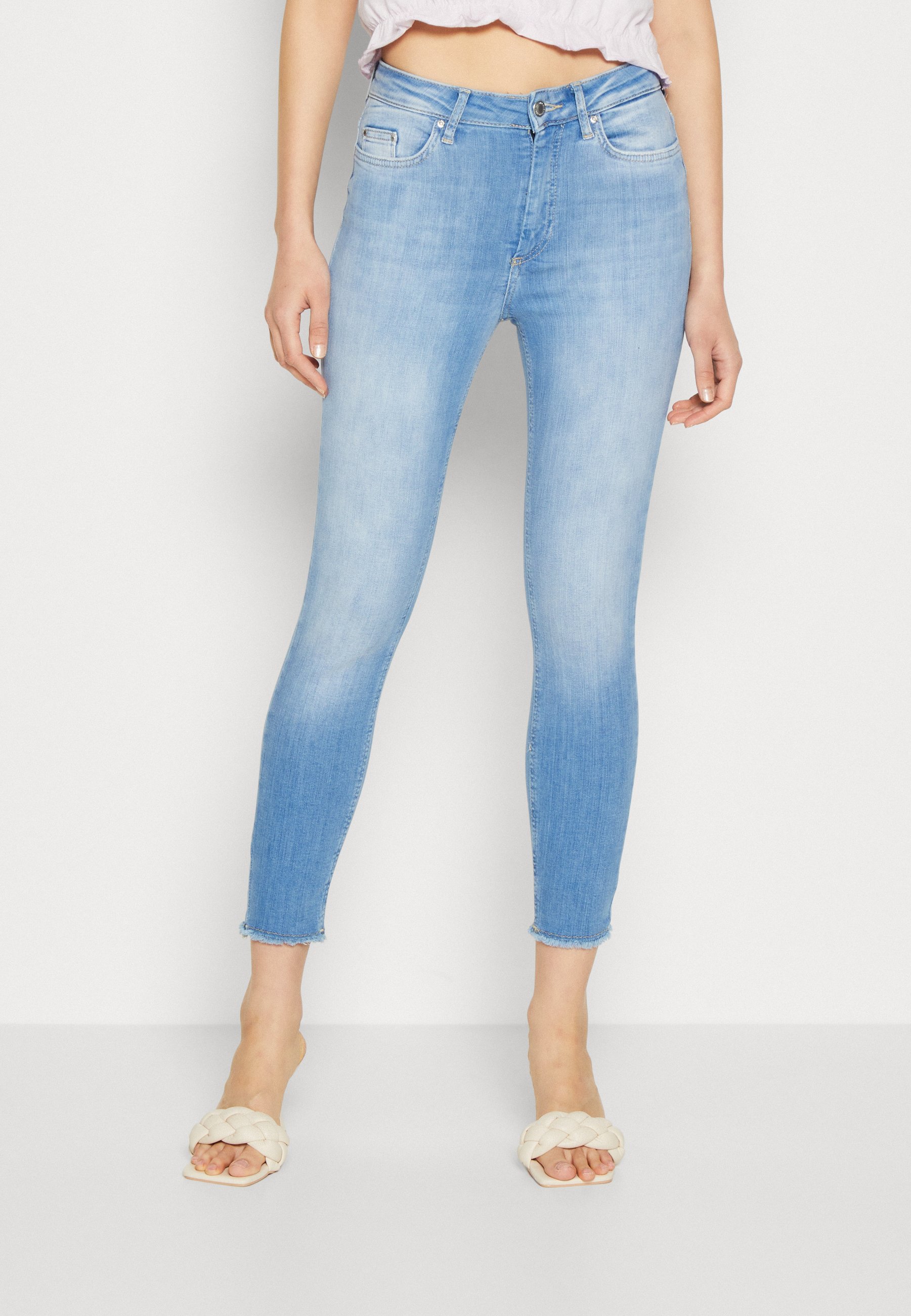 ONLY ONLBLUSH - Jeans Skinny Fit - light blue denim/light-blue denim ...