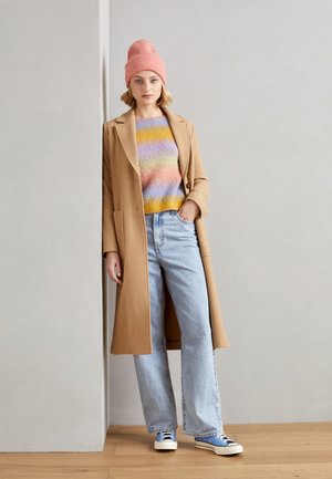 Calvin Klein ESSENTIAL COAT - Manteau classique - roebuck/beige ...