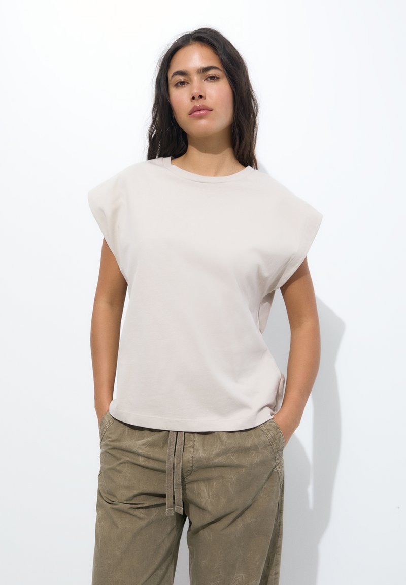 PULL&BEAR VOLUMINOUS - T-Shirt basic - beige - Zalando.ch