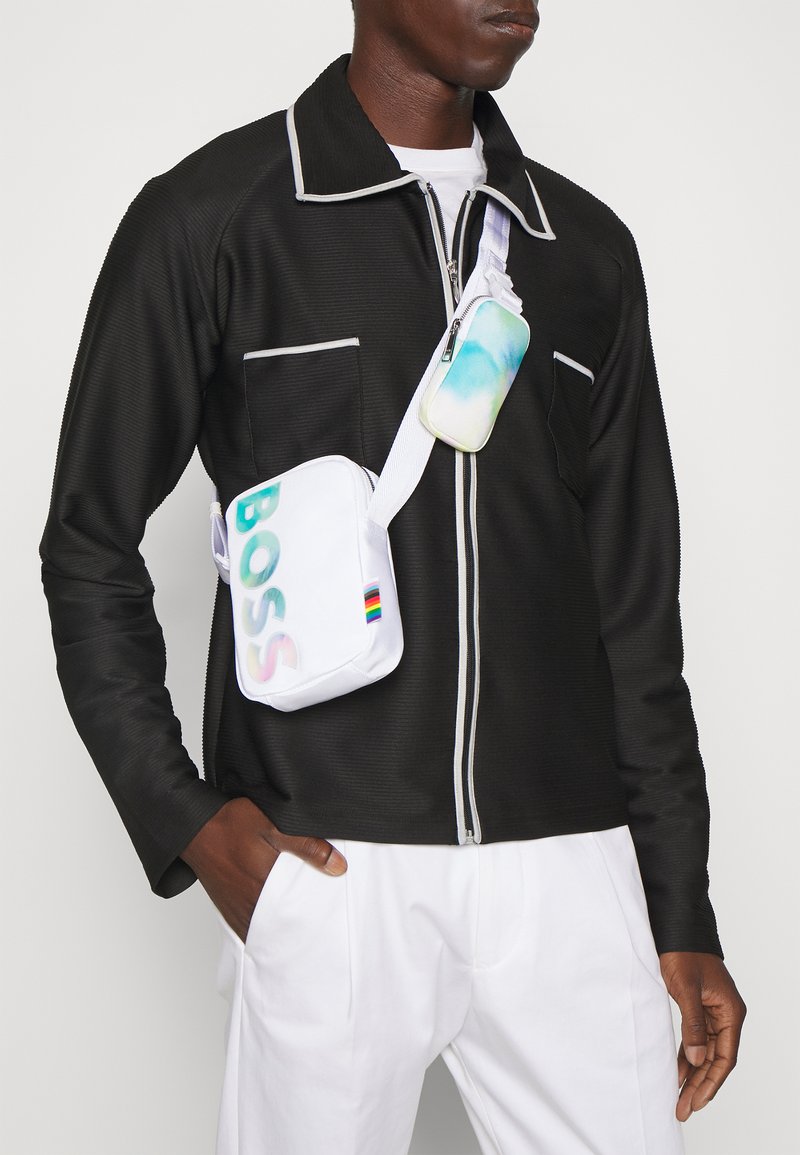 BOSS PRIDE CROSSBODY UNISEX - Across body bag - white - Zalando.de