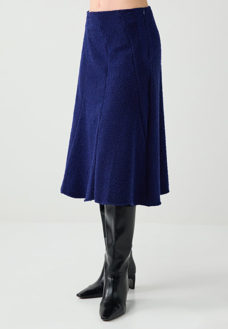 Jimmy Key COMFORTABLE CUT REGULAR WAIST MIDI - A-line skirt - navy blue ...