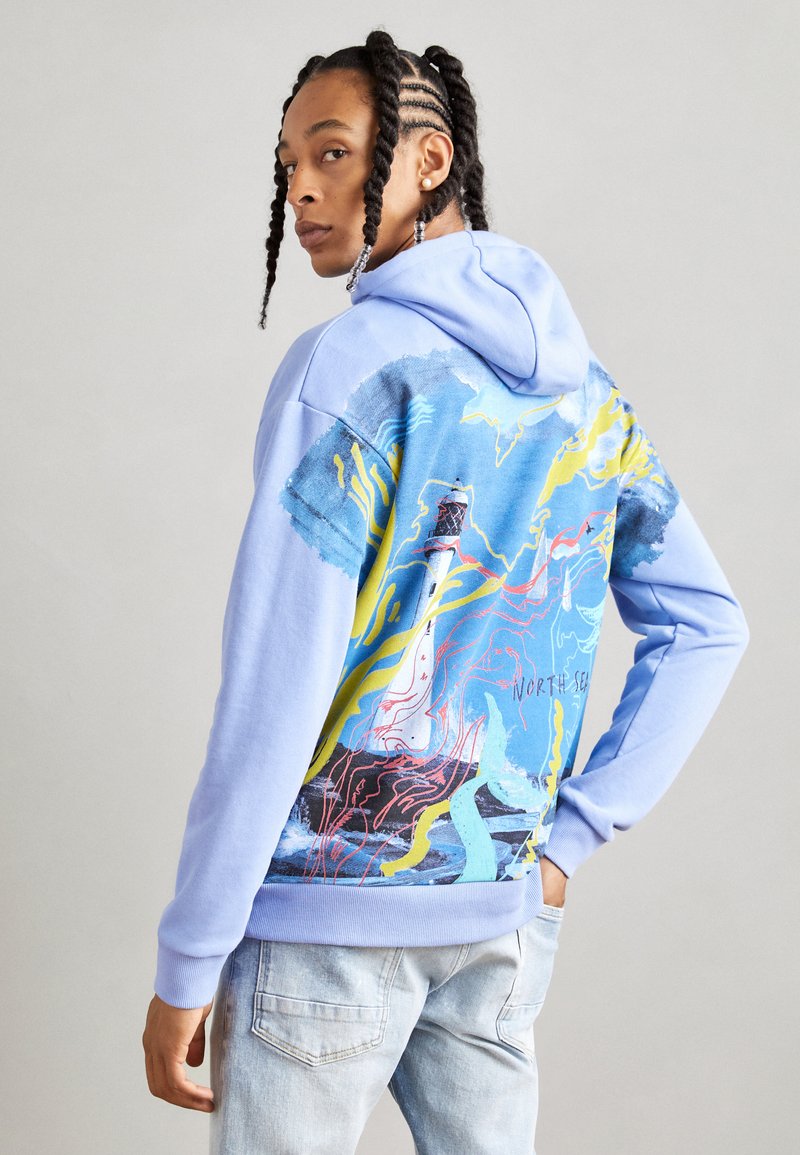 Scotch & Soda BACK LIGHTHOUSE ARTWORK HOODIE - Sweatshirt - ocean mist ...