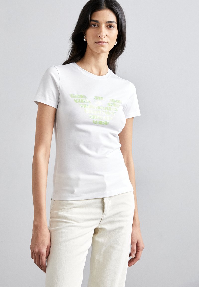 Emporio Armani Print T-shirt - bianco ottico/white - Zalando.ie