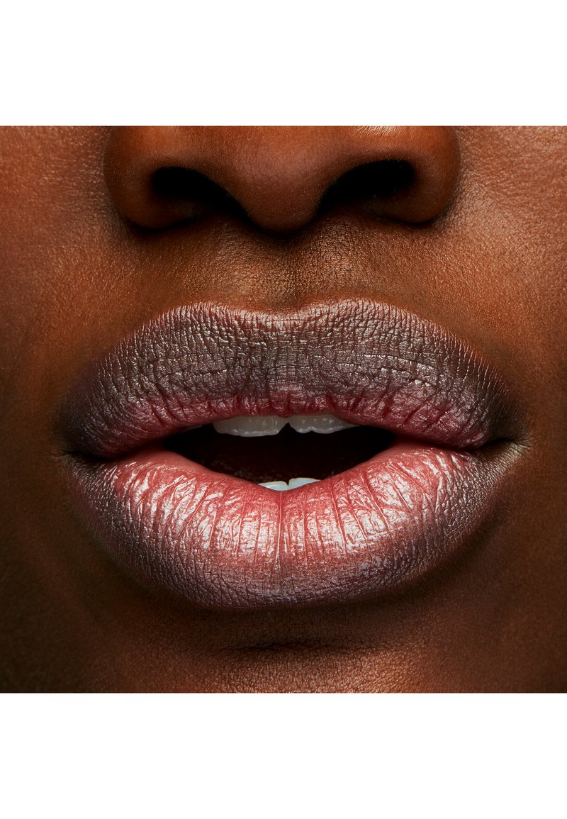 Mac Lipstick Politely Pink