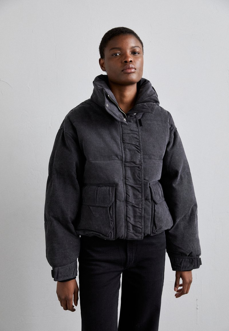 Agolde SHOREDITCH SKI CLUB NOVA PUFFER - Winter jacket - washed black ...