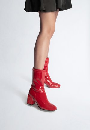 Botines de mujer rojos | Online en Zalando