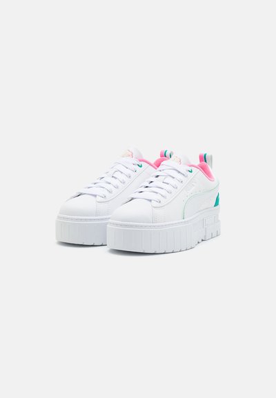 Puma MAYZE RETRO RESORT - Sneakers laag - white/sparkling green/wit ...