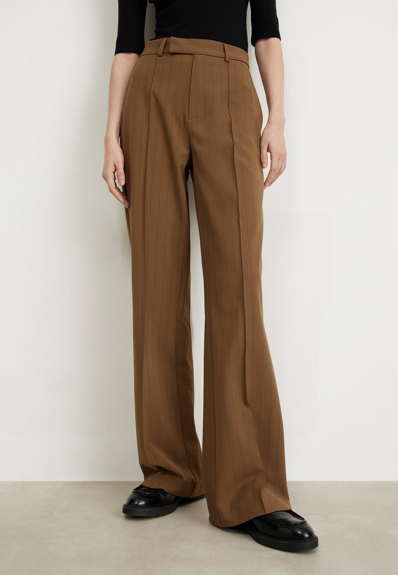 Mads Nørgaard SPORTINA PIN PERRY PANTS - Trousers - cub/brown - Zalando ...