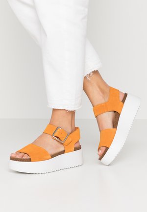 Scarpe Clarks donna | Grande assortimento di calzature su Zalando