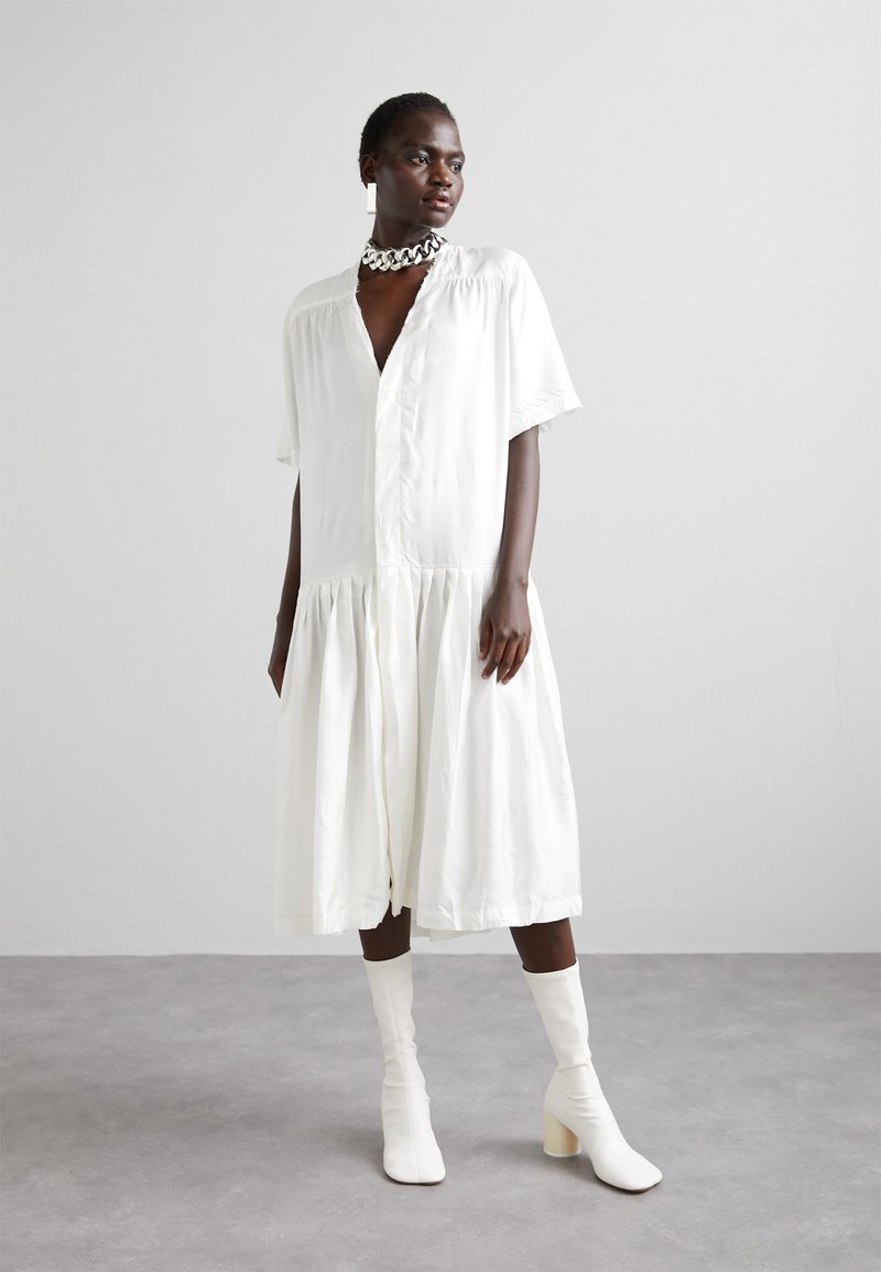 MM6 Maison Margiela MIDI DRESS - Shirt dress - off white/off-white ...