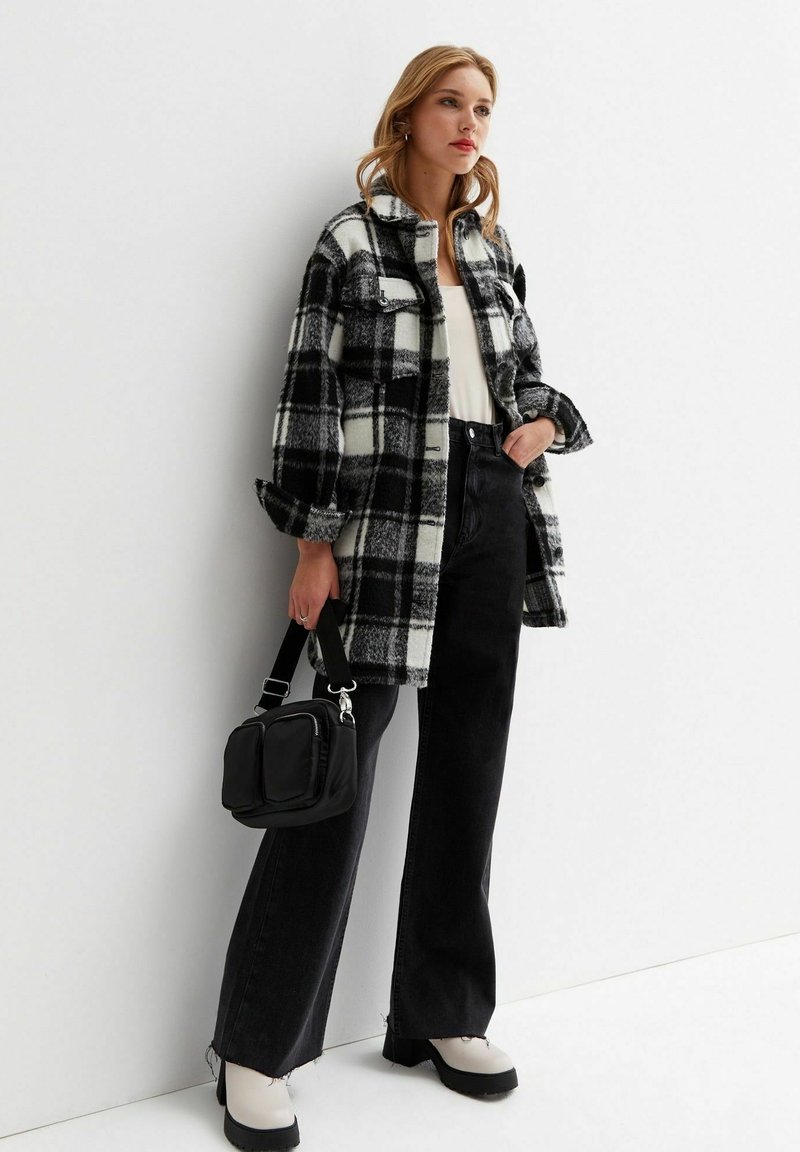 New Look CHECK BRUSHED DOUBLE POCKET - Short coat - black pattern/black ...