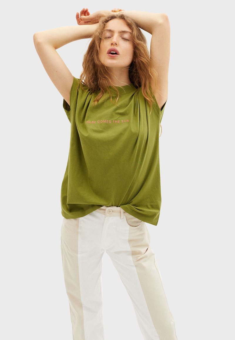Thinking Mu HERE COMES THE SUN - Camiseta estampada - green/verde ...