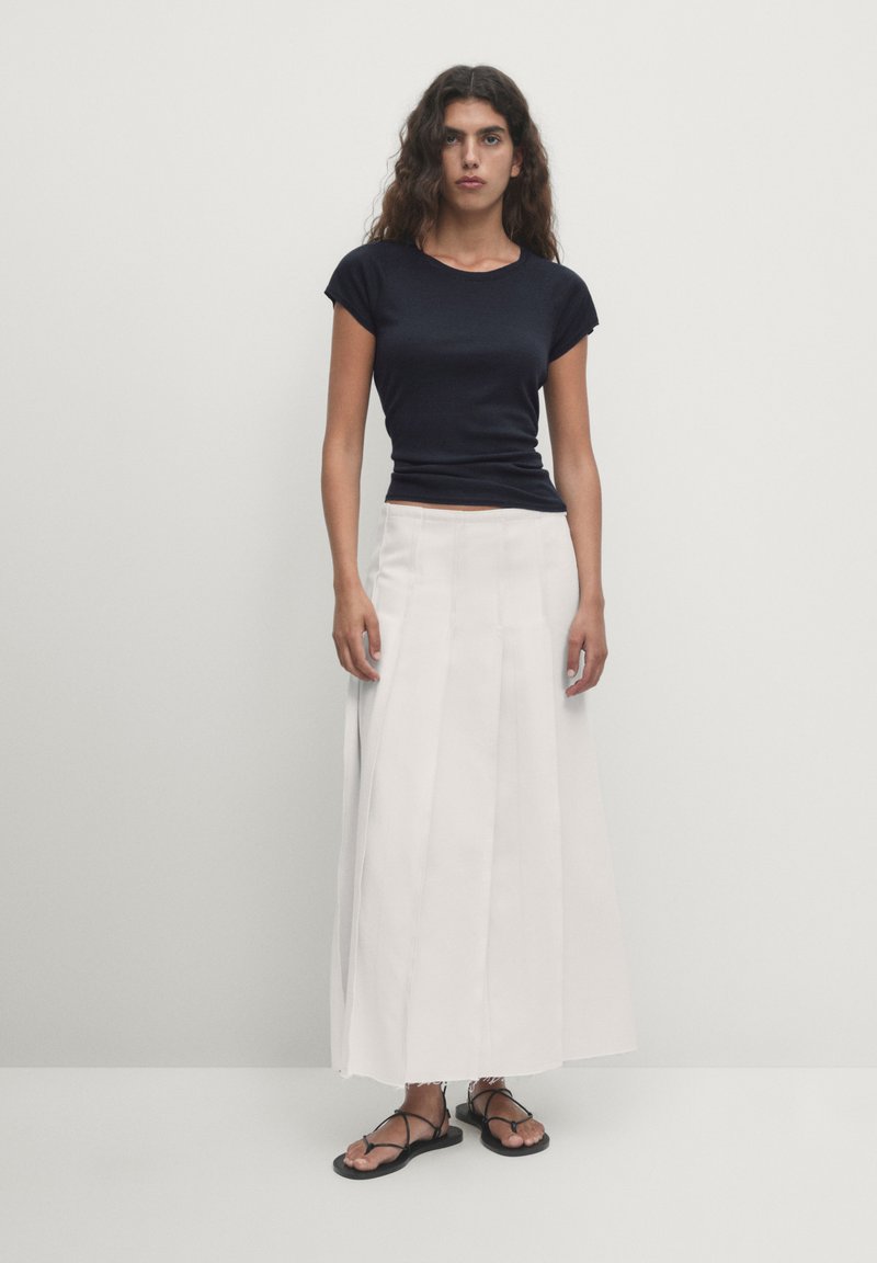 Massimo Dutti WITH SHORT SLEEVES - T-Shirt basic - dark blue/dunkelblau ...