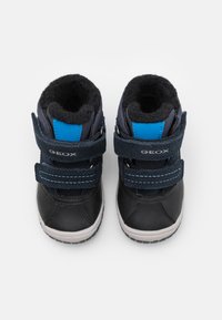 Geox OMAR BOY WPF - Snowboot/Winterstiefel - navy/sky/dunkelblau ...
