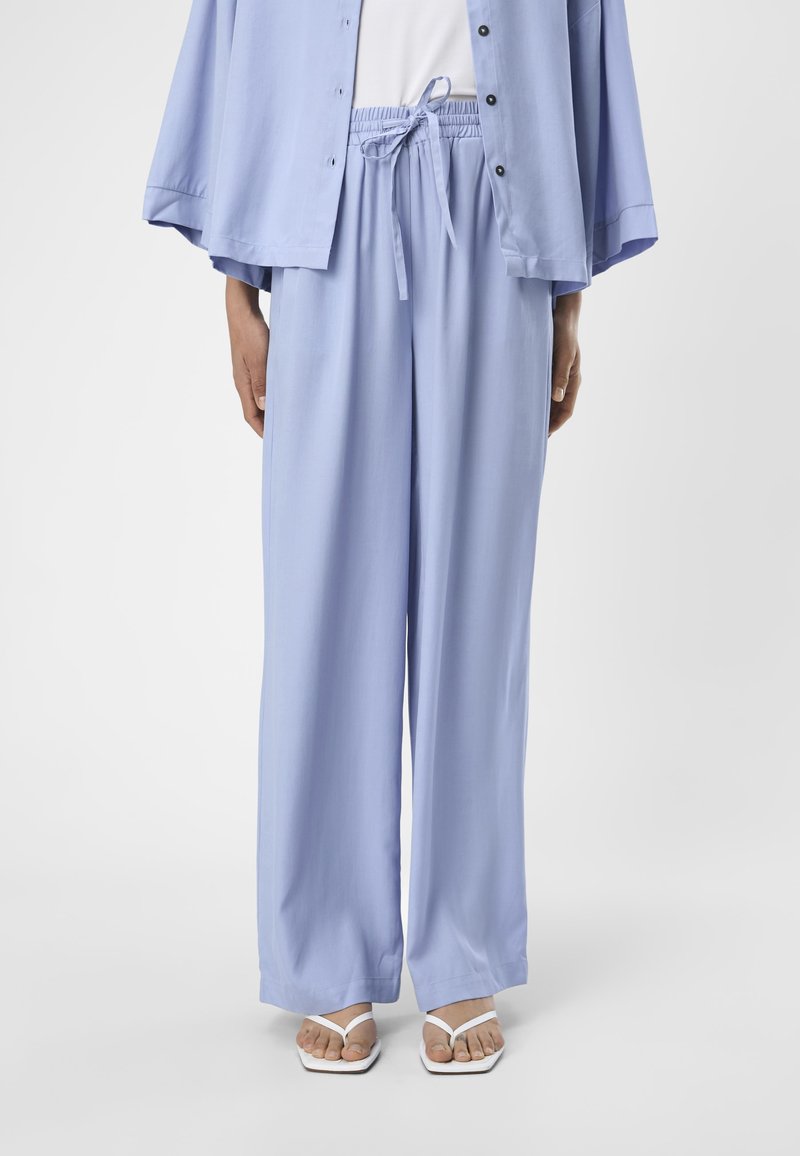 Object OBJTILDA TALULA LONG NOOS - Stoffhose - brunnera blue/blau - Zalando