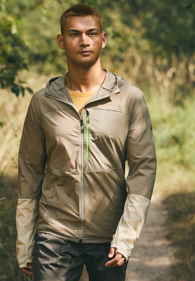 Peak Performance VISLIGHT WIND JACKET - Vindjakke - avid beige/sand fog/lysebrun - Zalando.no
