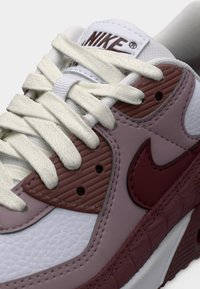 Nike Sportswear AIR MAX 90 SE - Trainers - tattoo/burgundy crush/light ...
