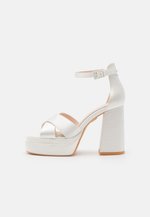 Buffalo BONNY CROSS - Sandalen met hoge hak - ivory/crème - Zalando.nl