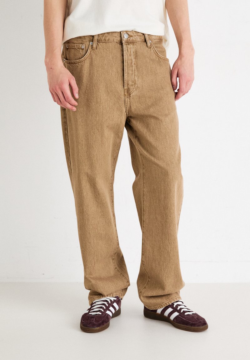 Only & Sons ONSFADE LOOSE ONE - Jeans Relaxed Fit - brown sugar/braun ...