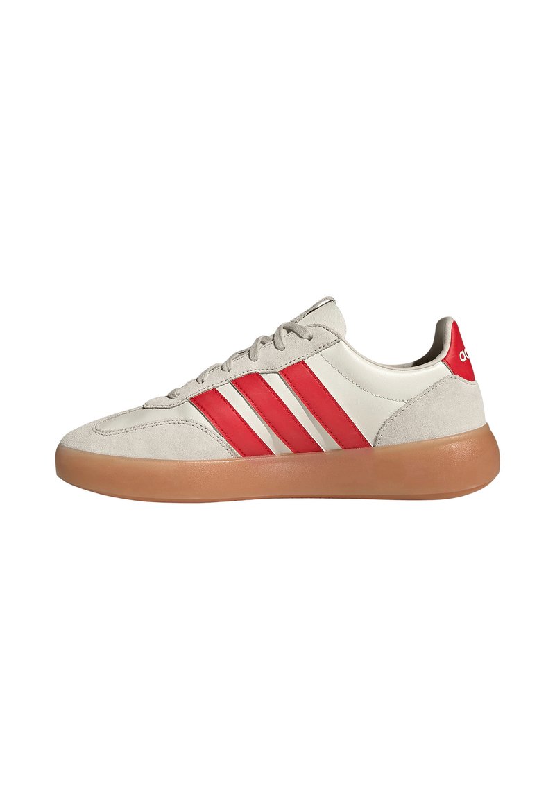 adidas Performance BARREDA DECODE LIFESTYLE - SNEAKERS - Trainingsschuh ...