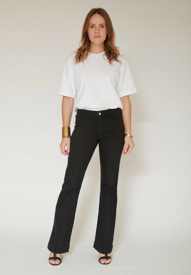 MKT Studio THE DIANA ISLAND DRILL - Jean bootcut - black/noir - ZALANDO.FR