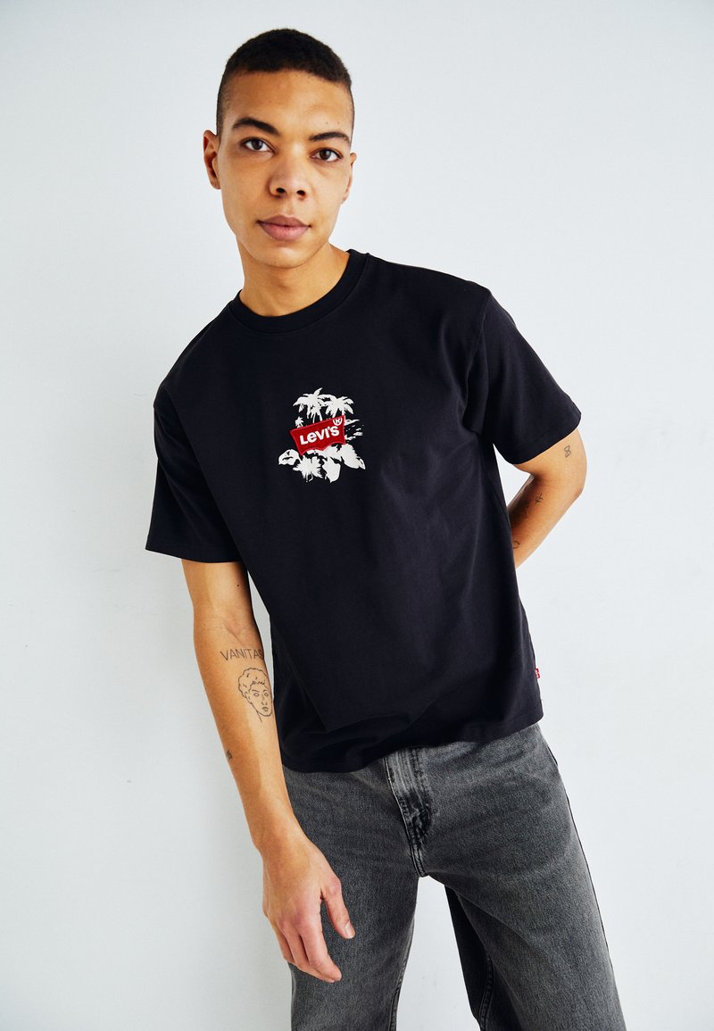 Levi's® VINTAGE FIT GRAPHIC TEE - T-Shirt print - lse_batwing badge ...
