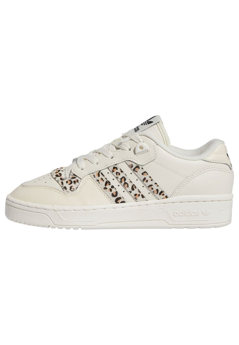 adidas Originals RIVALRY - Trainers - cream white off white core black ...