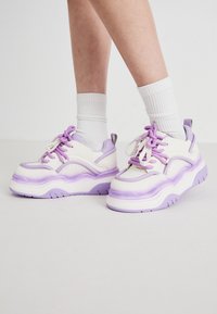 Koi Footwear NEON REEF PLATFORM TRAINERS - VIOLET - Trainers - purple ...