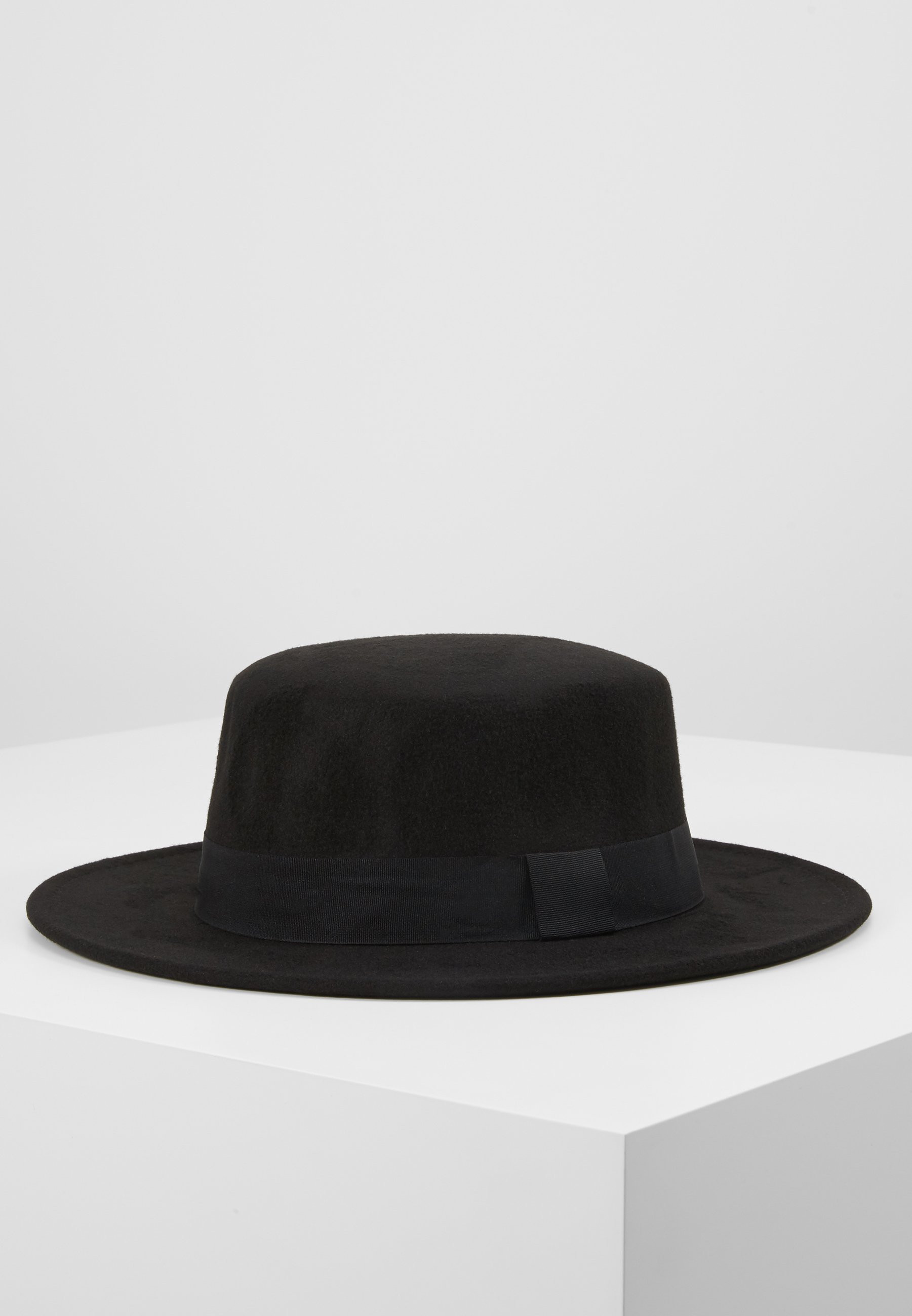 Black Boater Hat