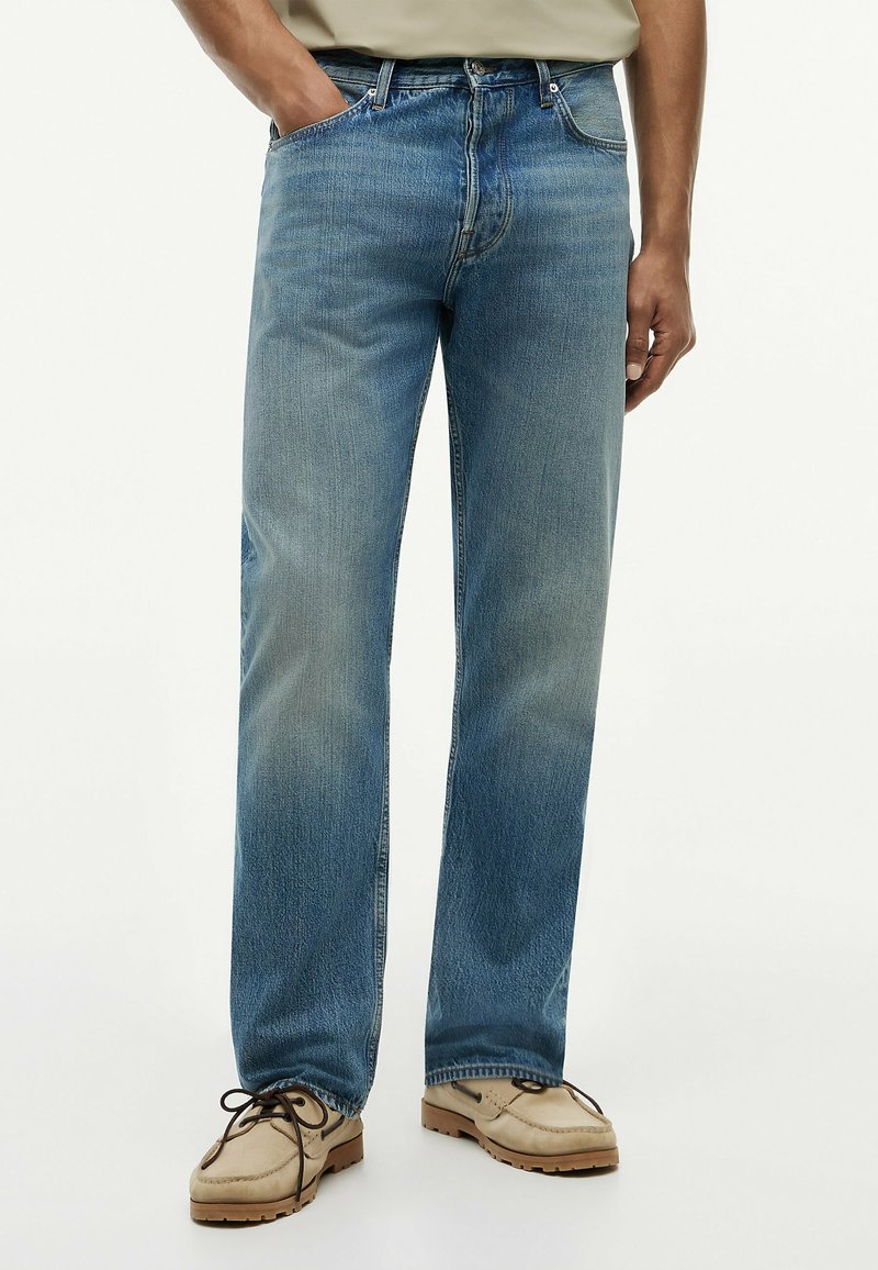 Tommy Hilfiger WHISKERED RELAXED STRAIGHT LEG JEANS - Straight leg ...