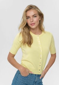 Moves Neuletakki - wax yellow/keltainen - Zalando.fi