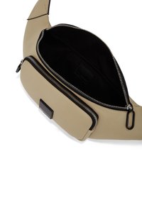 Karl Lagerfeld Jeans LOGO POCKET - Bæltetasker - travertine/gulbrun ...