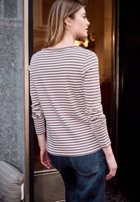 Street One Studio MIT EMBROIDERY - Long sleeved top - rosa/light pink ...