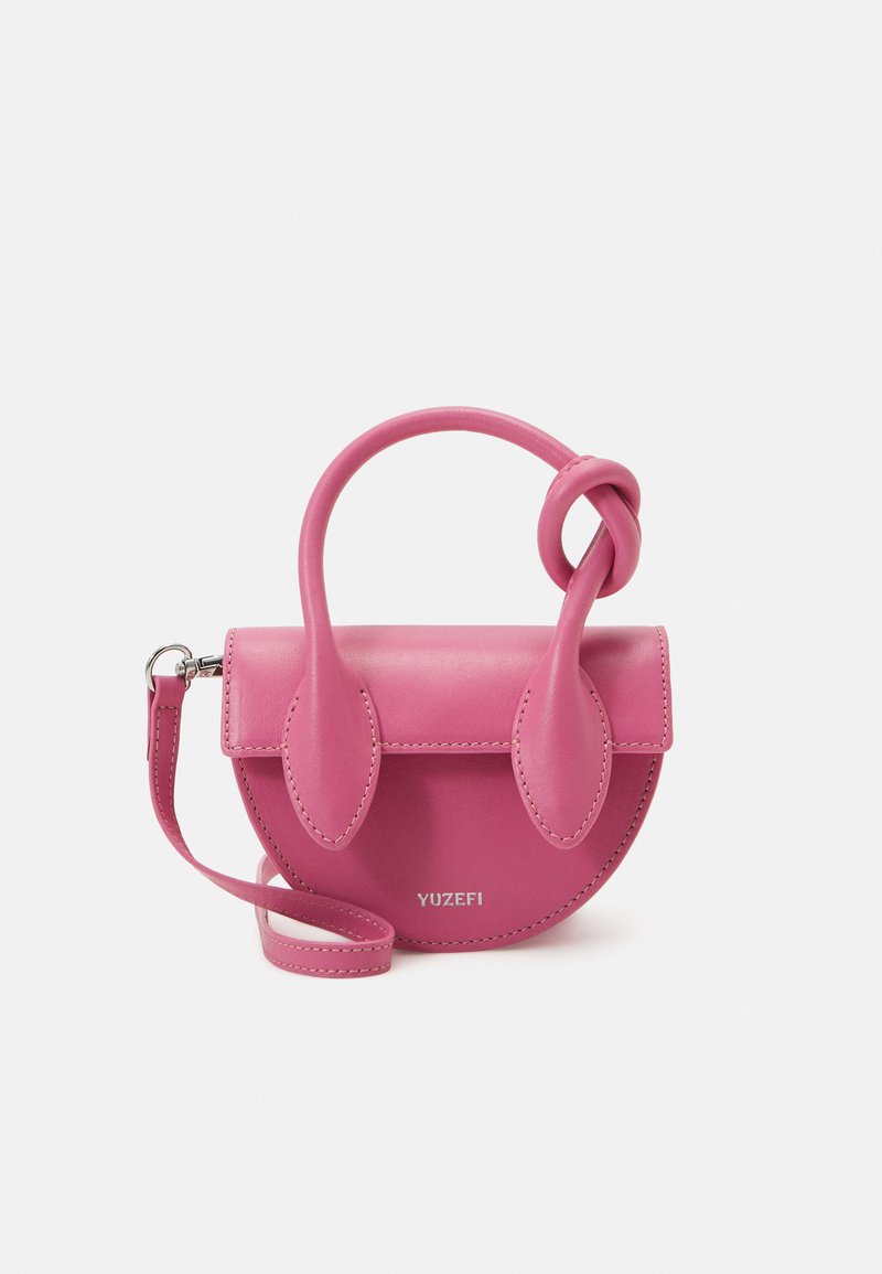 Yuzefi MINI PRETZEL - Bandolera - gum/rosa - Zalando.es