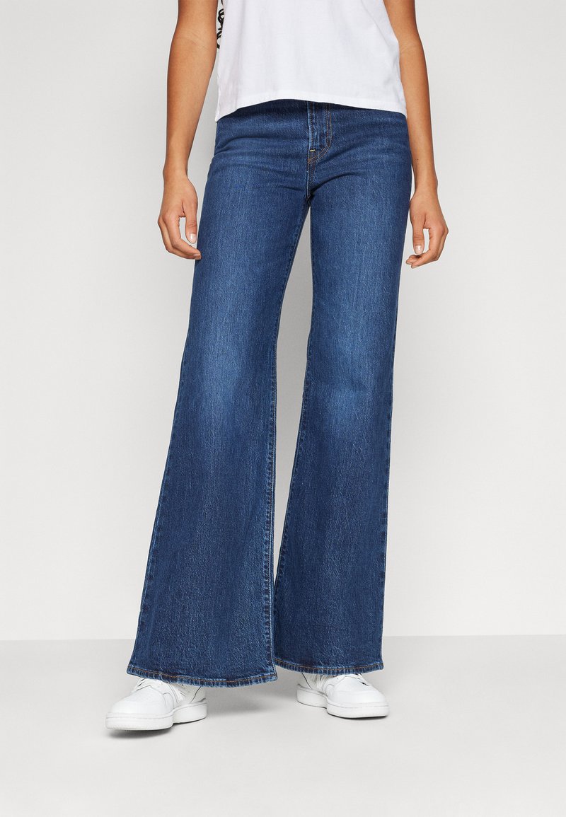 Levi's® RIBCAGE BELLS - Bootcut jeans - sonoma train/dark-blue denim - Zalando.ie