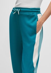 BOSS EJOG - Træningsbukser - open green thirtyeight/grøn - Zalando.dk