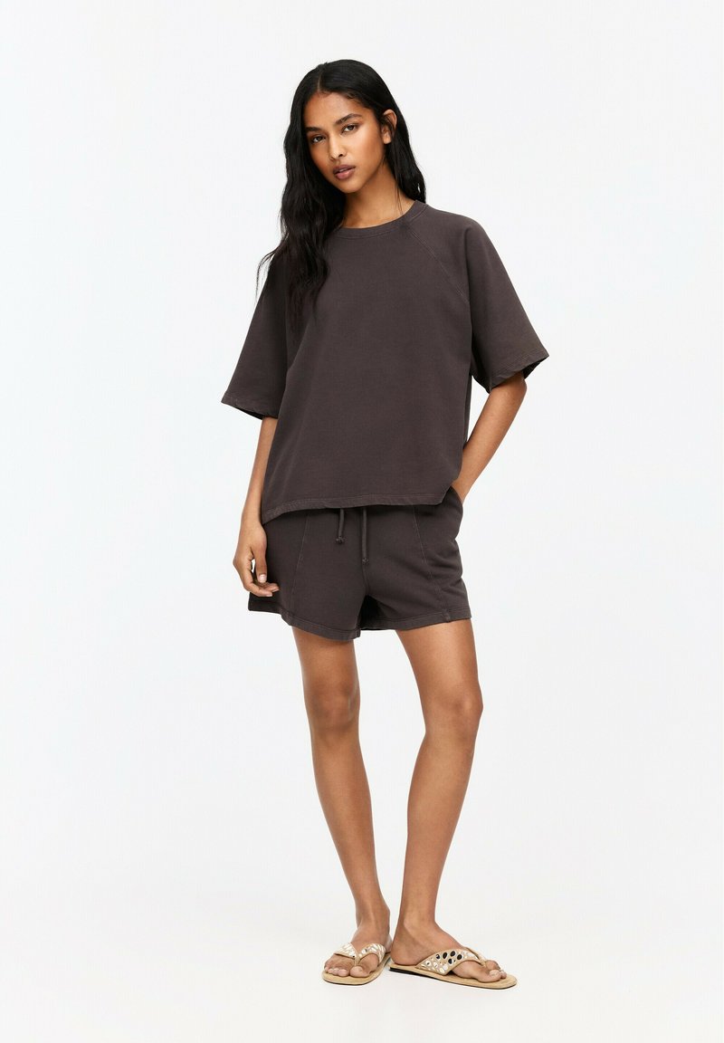 PULL&BEAR - Szorty/brązowy - Zalando.pl