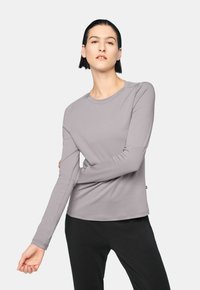 On FOCUS - Long sleeved top - zinc/beige - Zalando.ie