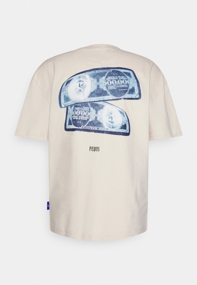 PEQUS MONEY FIRST UNISEX - T-Shirt print - cream/beige - Zalando.at