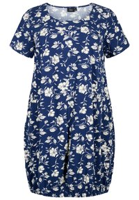 Zizzi KURZARM MIT PRINT - Vapaa-ajan mekko - naval flower/musta ...