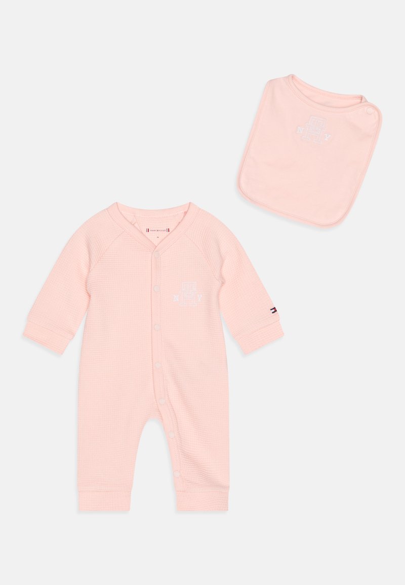Tommy Hilfiger BABY MONOGRAM GIFTBOX UNISEX - Jumpsuit - pink crystal ...