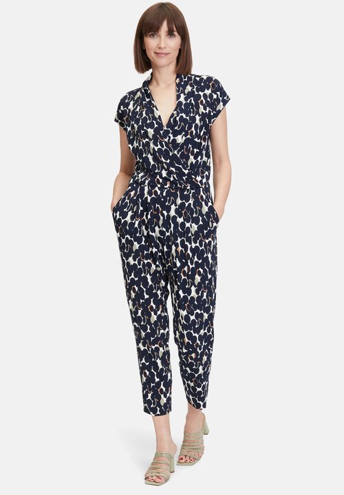 Opus MONELI GRAFIC - Jumpsuit - natural glaze/beige - Zalando.be