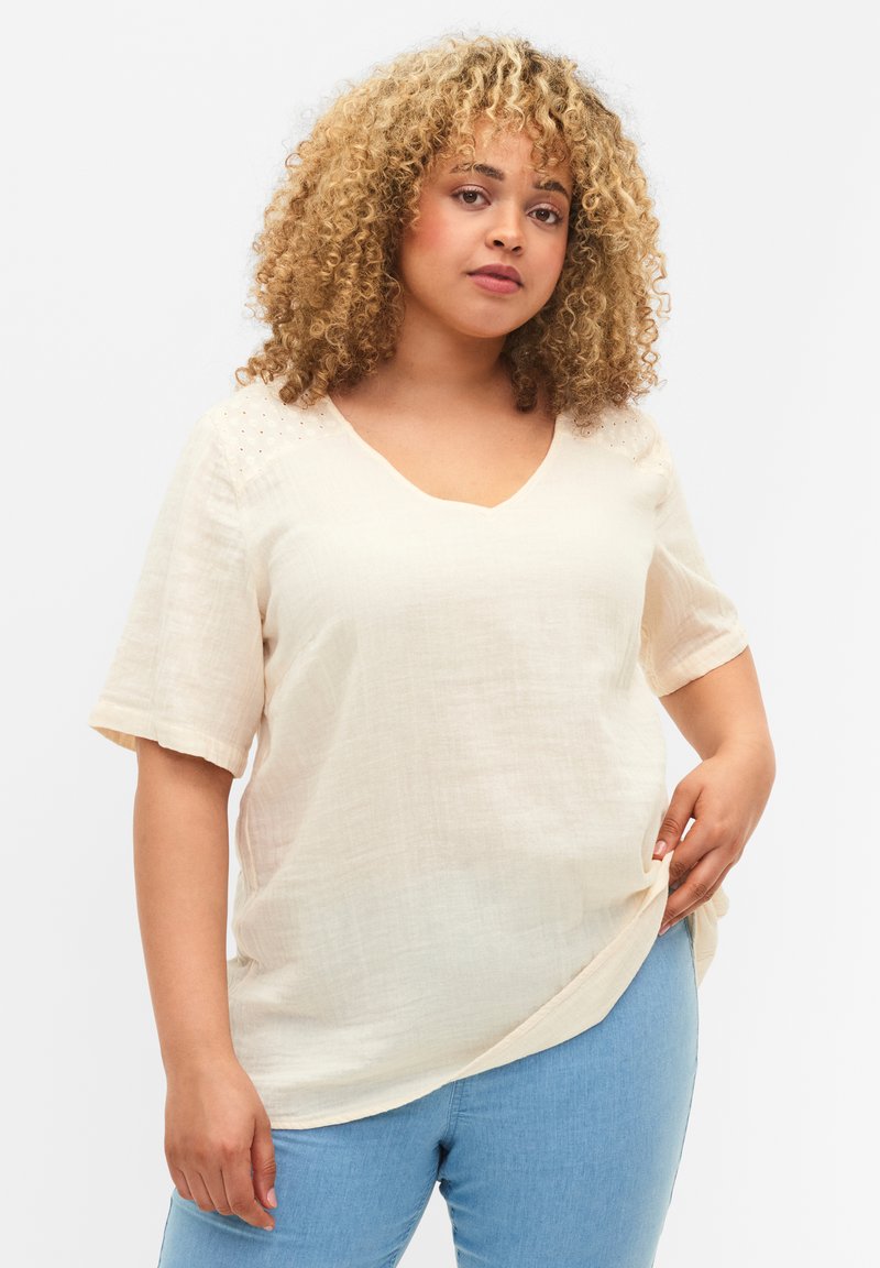 Zizzi WITH EMBROIDERY AND SHORT SLEEVES - Camicetta - buttercream/beige ...