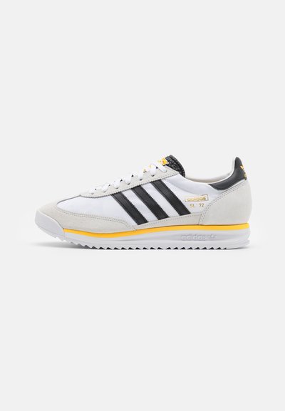 adidas Originals K74 UNISEX - Sporta apavi - core white/core black ...