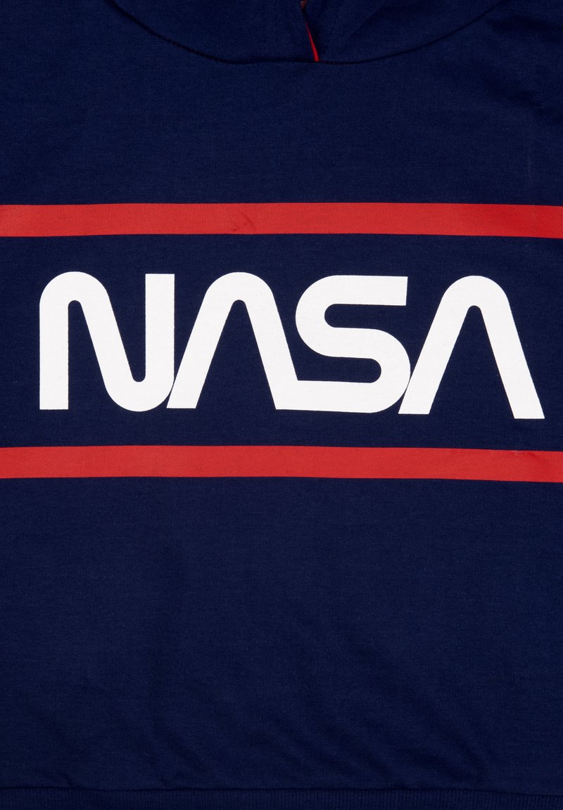 Does Nasa Have A Clothing Brand