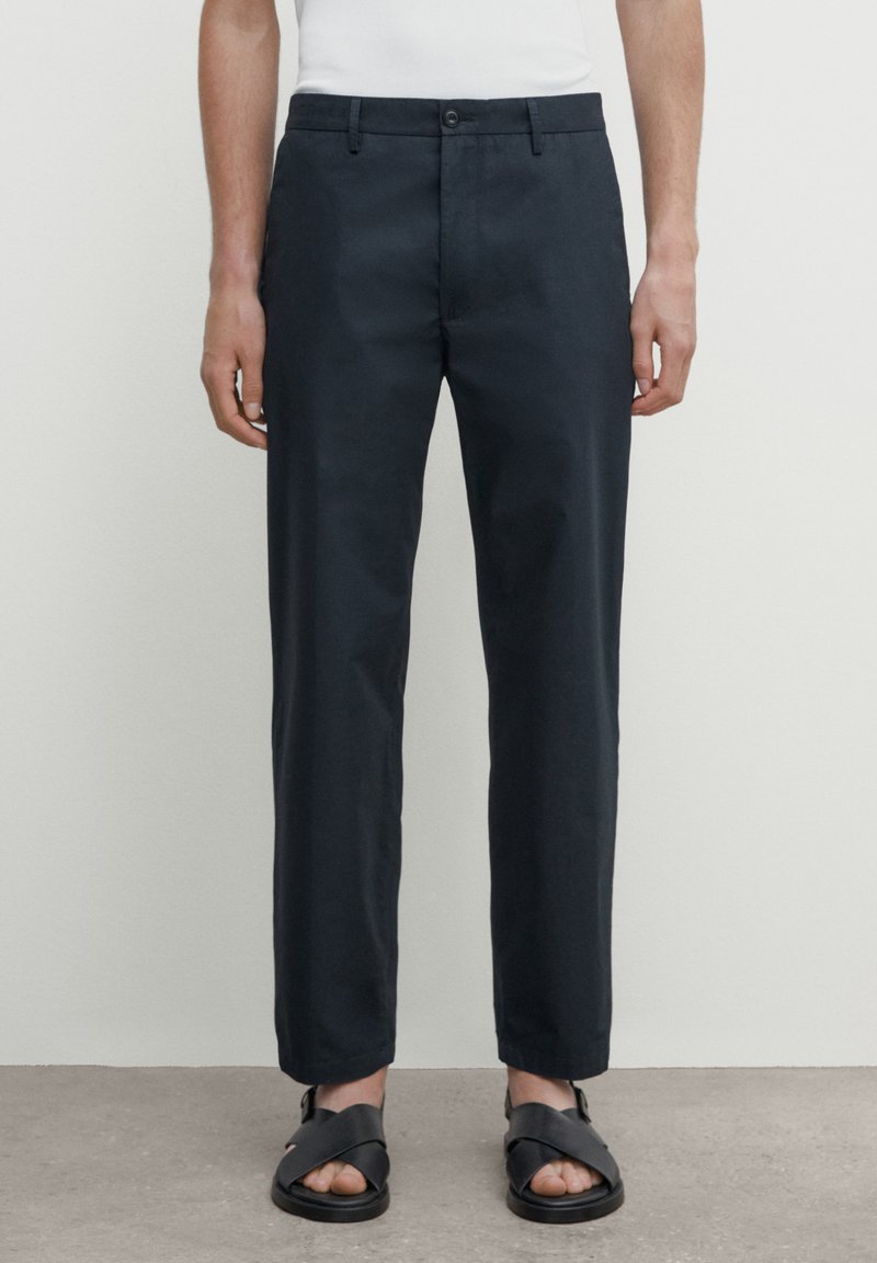 Massimo Dutti JOGGER FIT POPLIN - Bukser - mottled dark blue ...