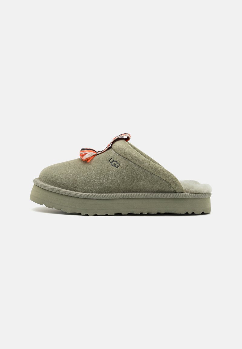 UGG TAZZLE UNISEX - Papuci de casă - shaded clover/kaki - Zalando.ro