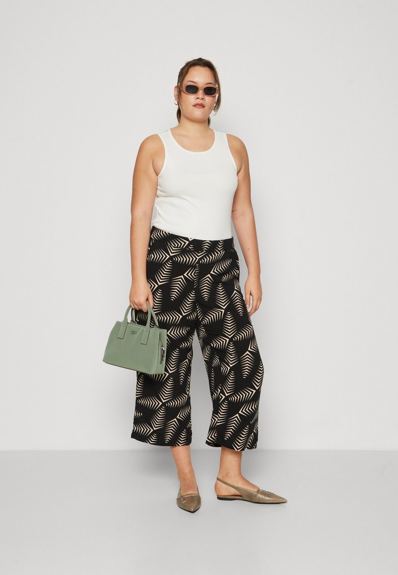 Vero Moda Curve VMCHAZEL TANK 2 PACK - Top - snow white/black/zwart ...