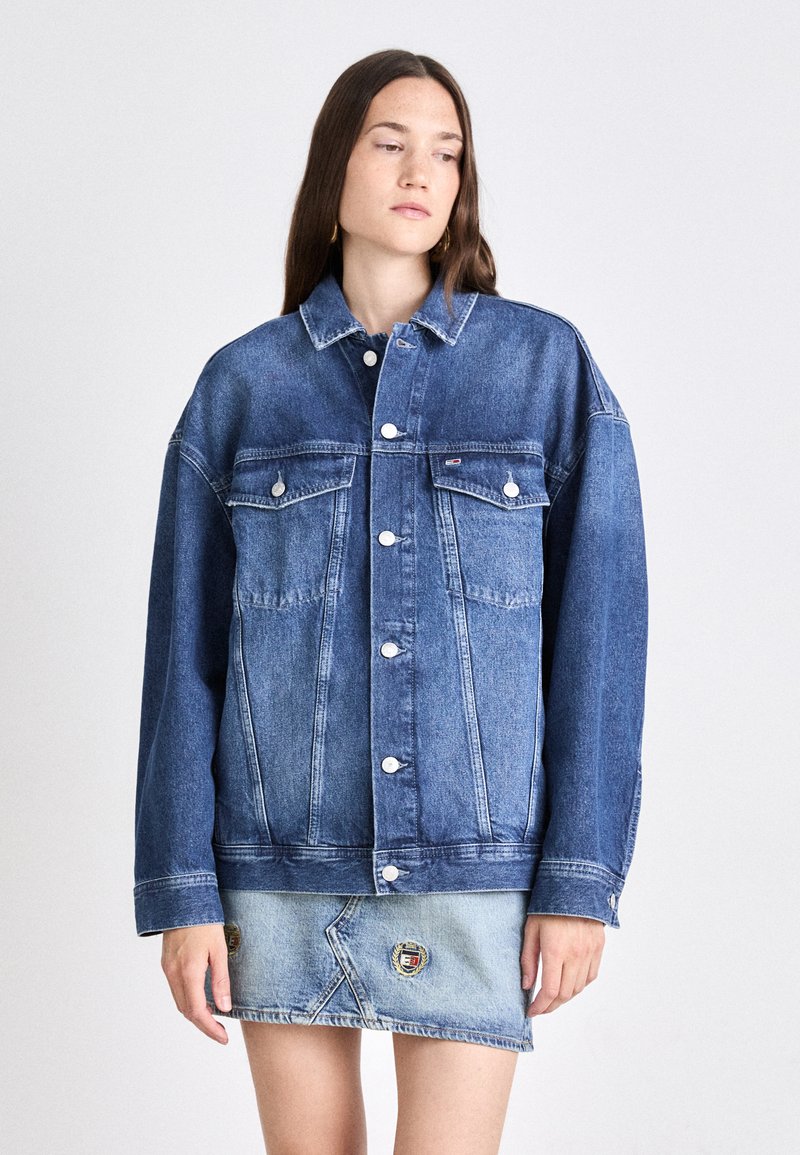 Tommy Jeans DAISY - Veste en jean - denim medium/denim bleu - ZALANDO.FR