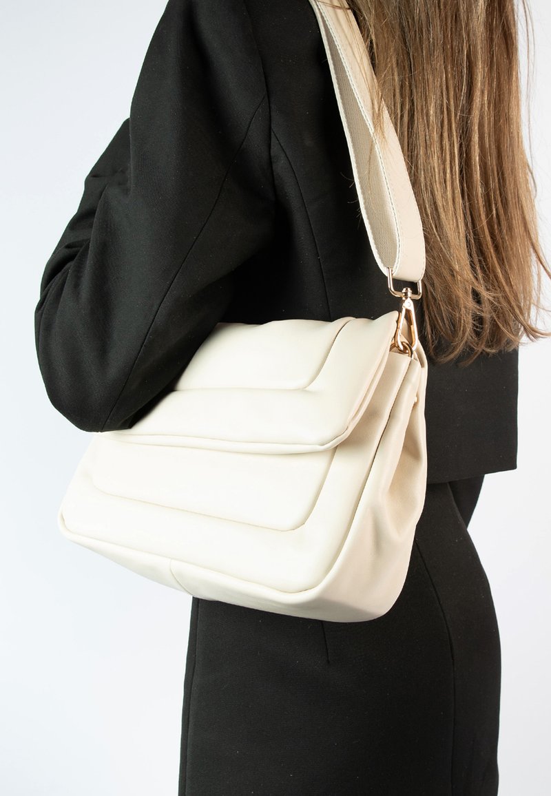 sacha Across body bag - beige - Zalando.de